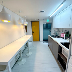 Goshipages - Accommodation at Stay Nine