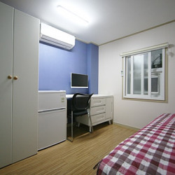 Goshipages - Accommodation at ELLIN HOUSE